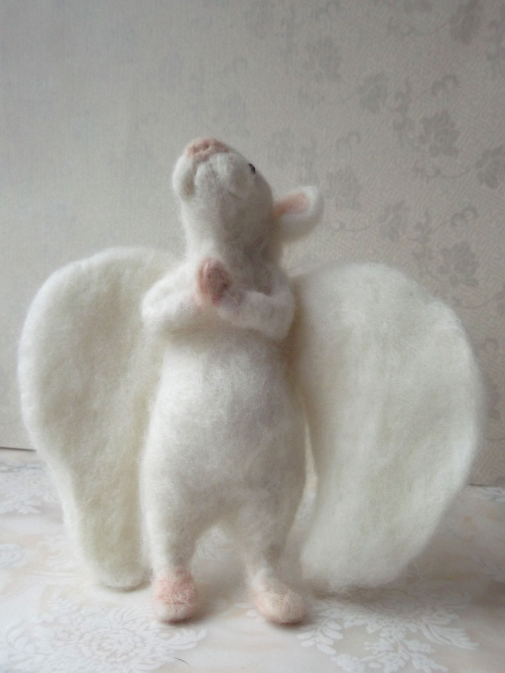 Love, Mrs Plop: Felted OOAK White Mouse Angel Praying Mouse With Wings ...
