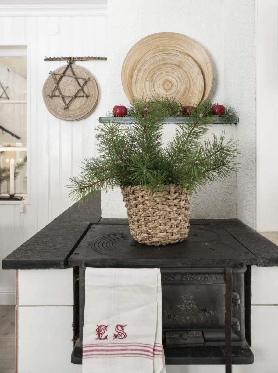 Keltainen talo rannalla: Kaunis joulukoti