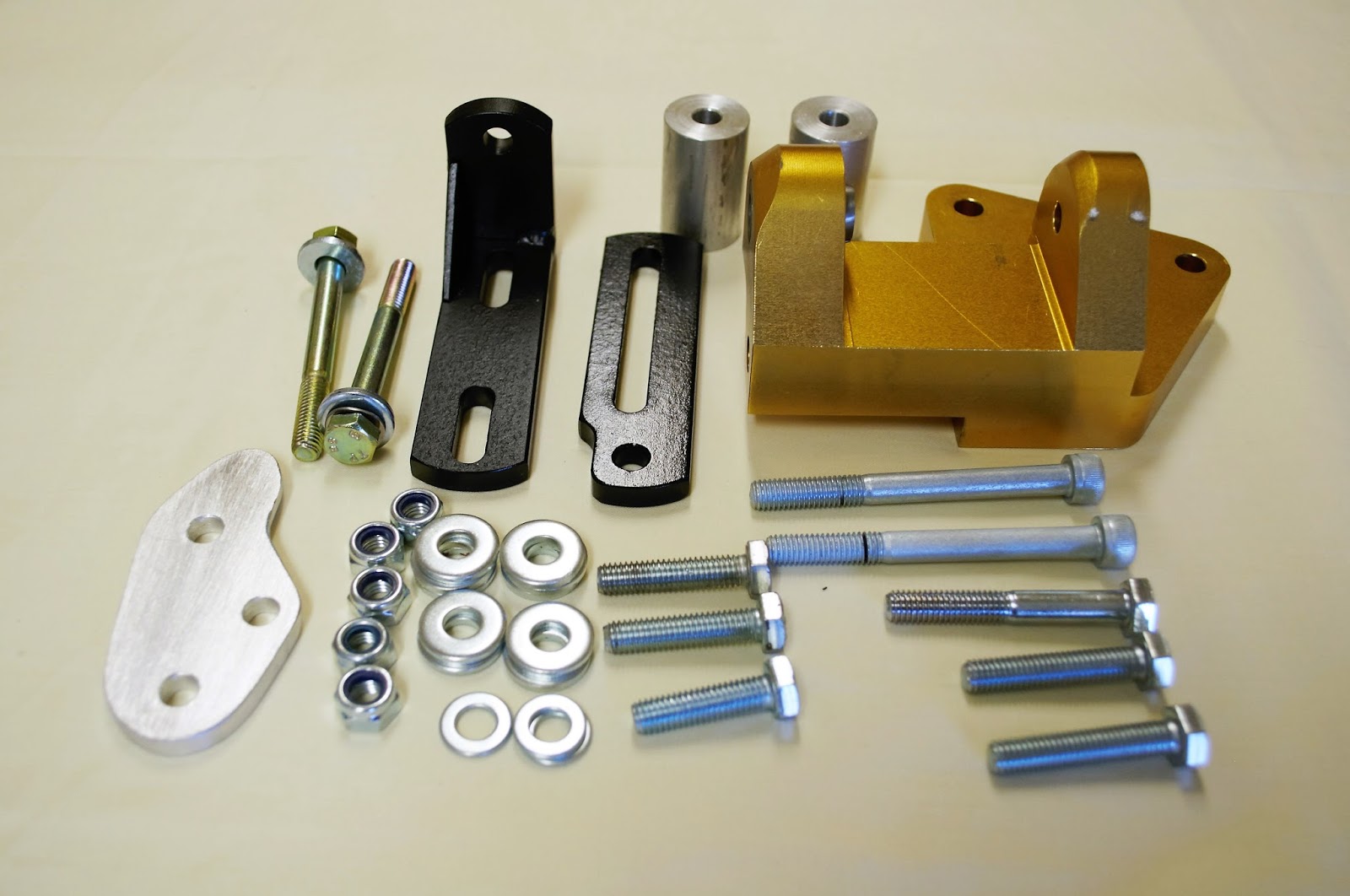 Dave Ingle Competitions Engines: 16 : LMAK GOLF 1 OR 3