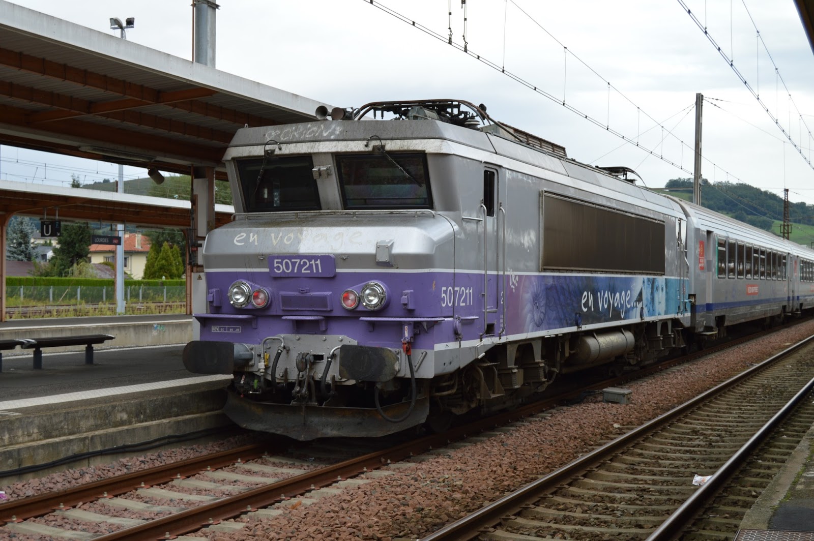 LA PASSION DU TRAIN: BB 7200 à Lourdes