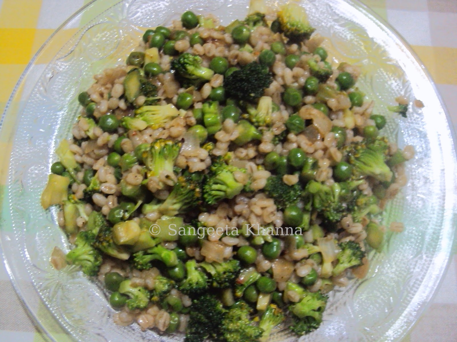 broccoli and barley ...my perfect dinner ideas ....