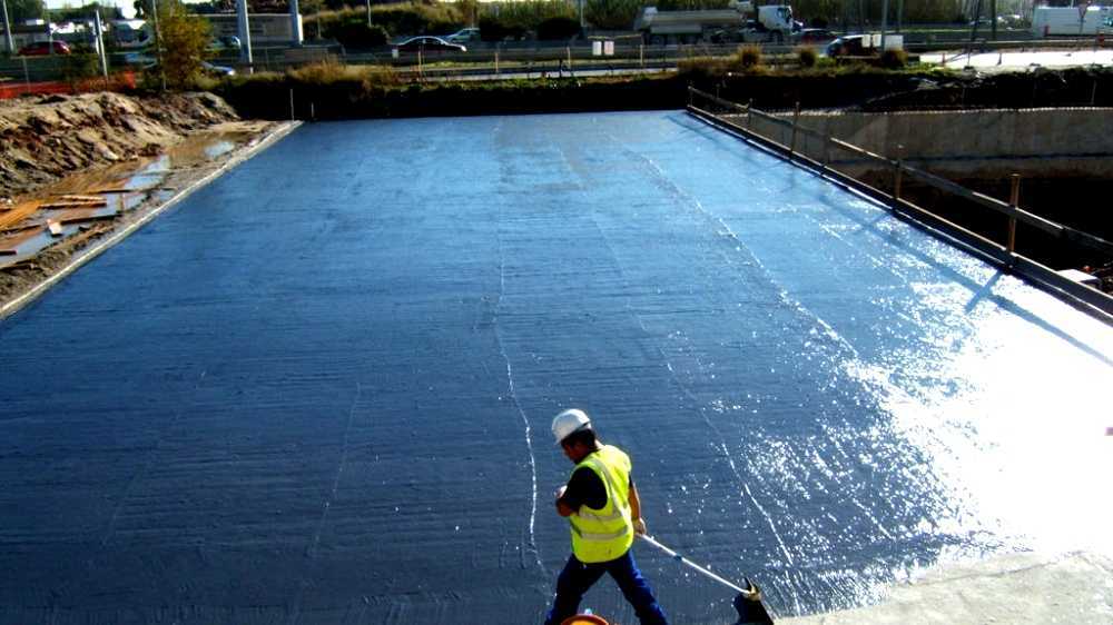 Bituminous waterproofing