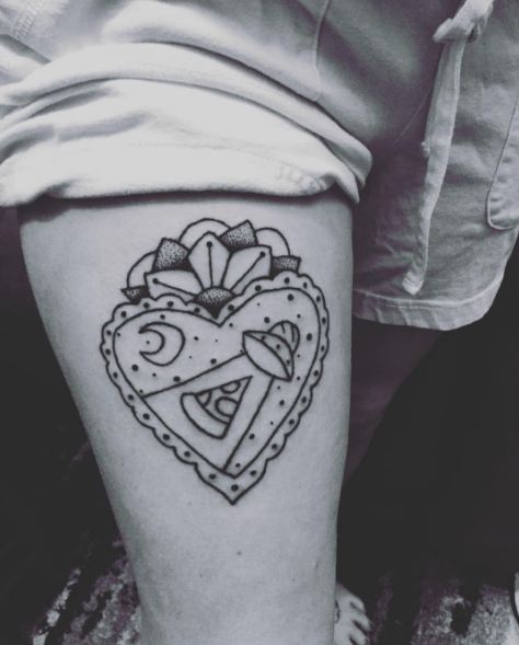 50+ Unique Thigh Tattoos for Women (2019) - Upper, Front & Side ...