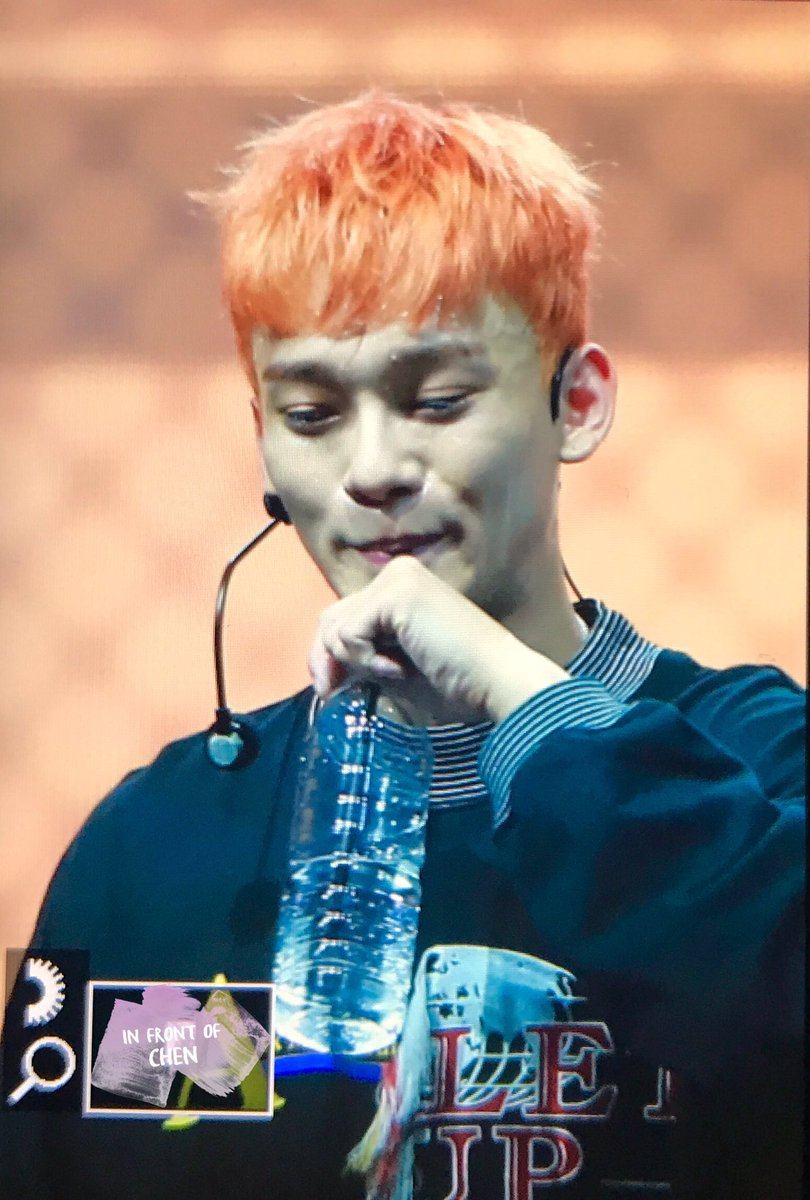 EXO?s Chen Spotted With A Completely New Hair Color