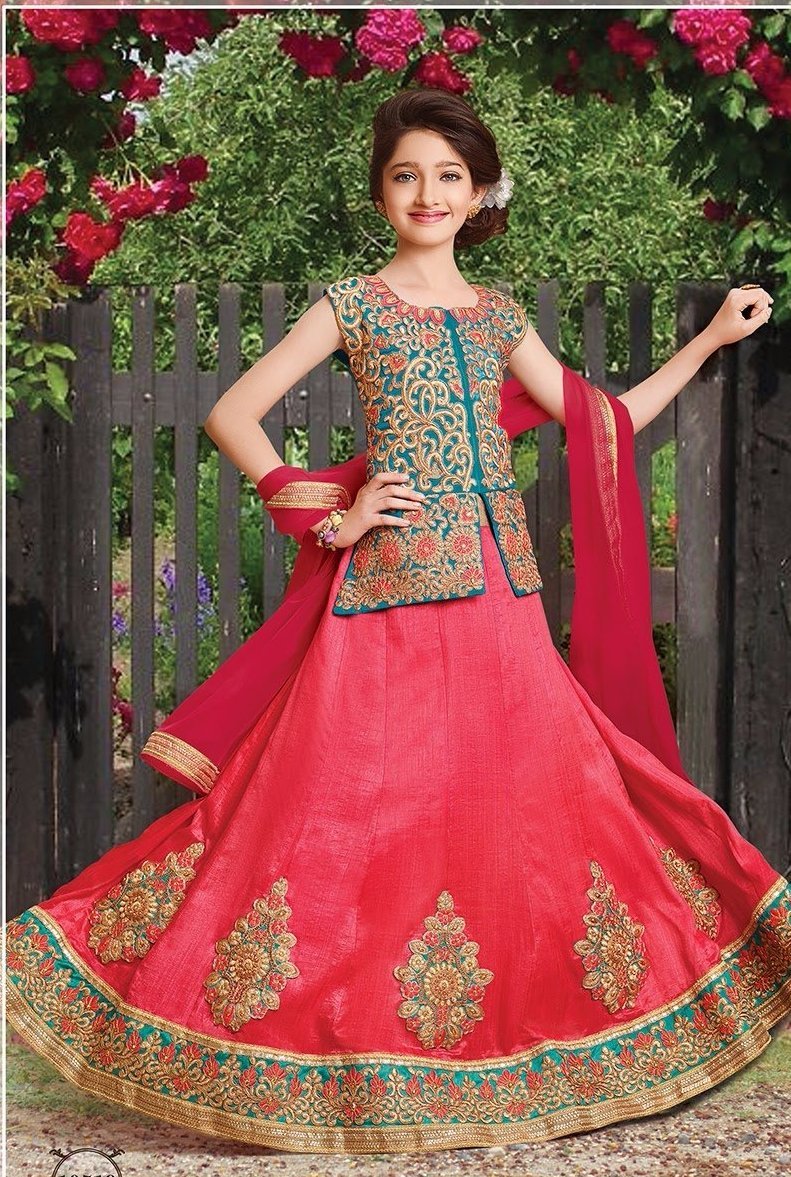 Ghagra Choli Designer