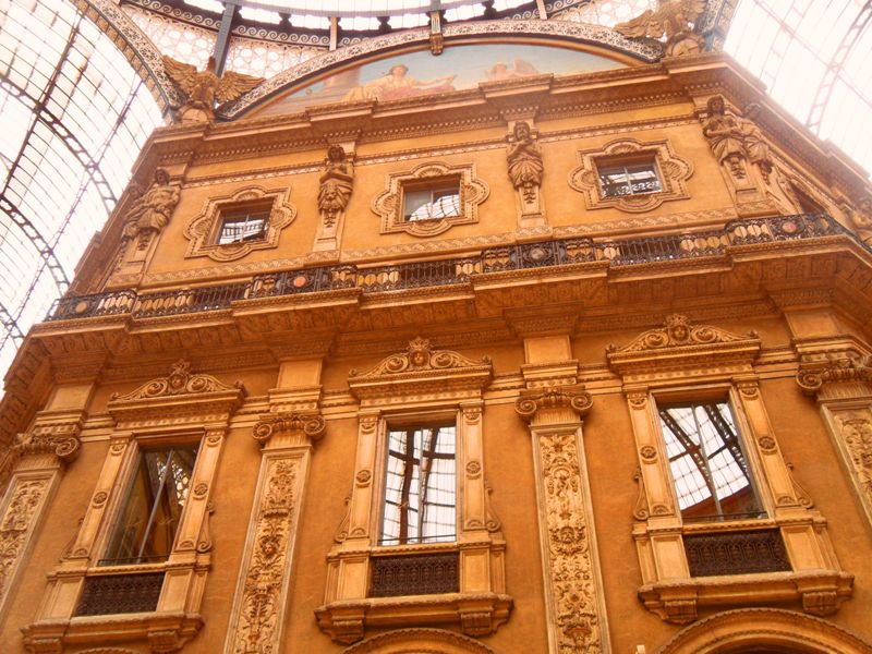 Tina thinks...: Šta posetiti u Milanu...