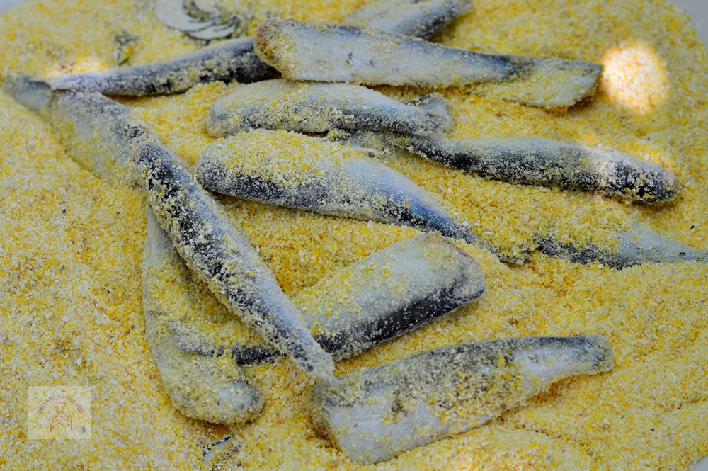 Sprot prajit (Hamsii prajite) - CAIETUL CU RETETE