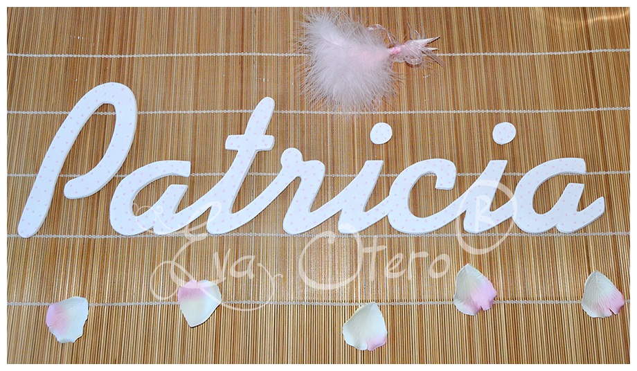 SILUETAS INFANTILES EVA OTERO: NOMBRE PARA "PATRICIA"