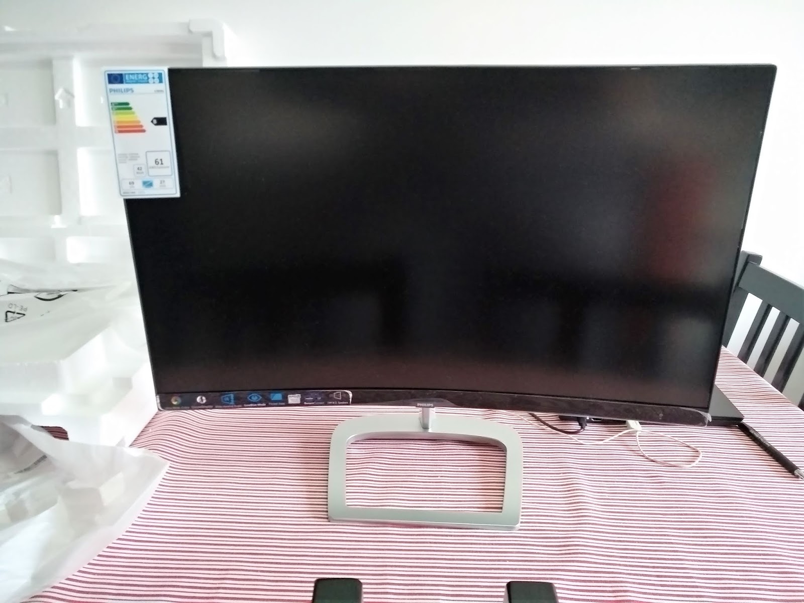Philips 278E9QJAB/00 - Analise a este belo monitor curvo de 27'' - ITO ...