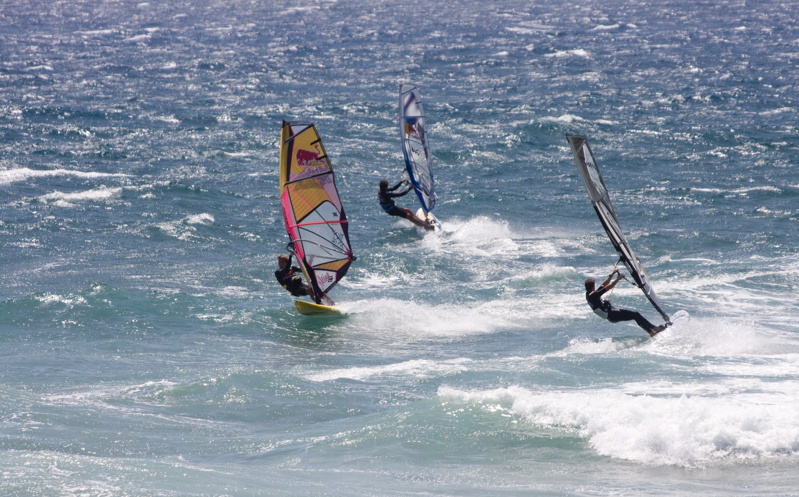 Gran Canaria "Un Paisaje por Descubrir" : El 'Red Bull Rockets', en Las ...