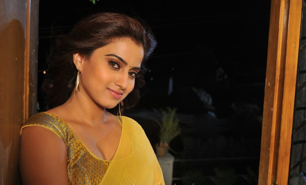 Dimple Chopade Yellow Saree Hot Photos