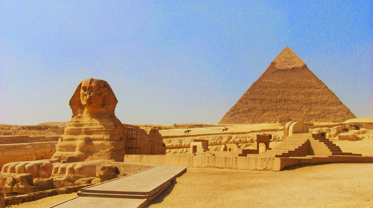 Conspiracies of the Pyramid and the Sphinx - Weird Interesting Facts