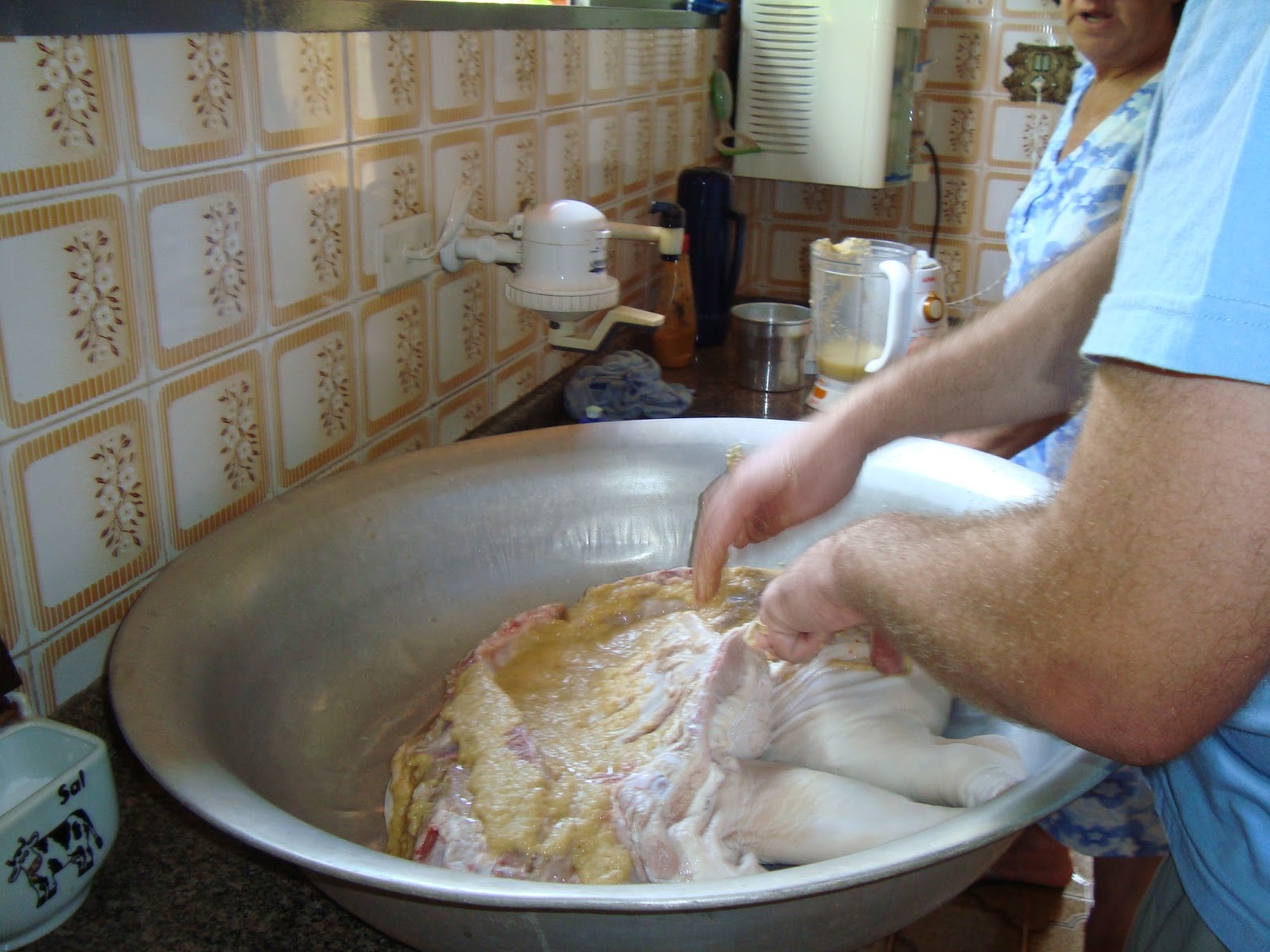 RECEITAS DO FRONT: LEITOA ASSADA!!! TRADIÇÃO DA MINHA FAMÍLIA NO NATAL!!!