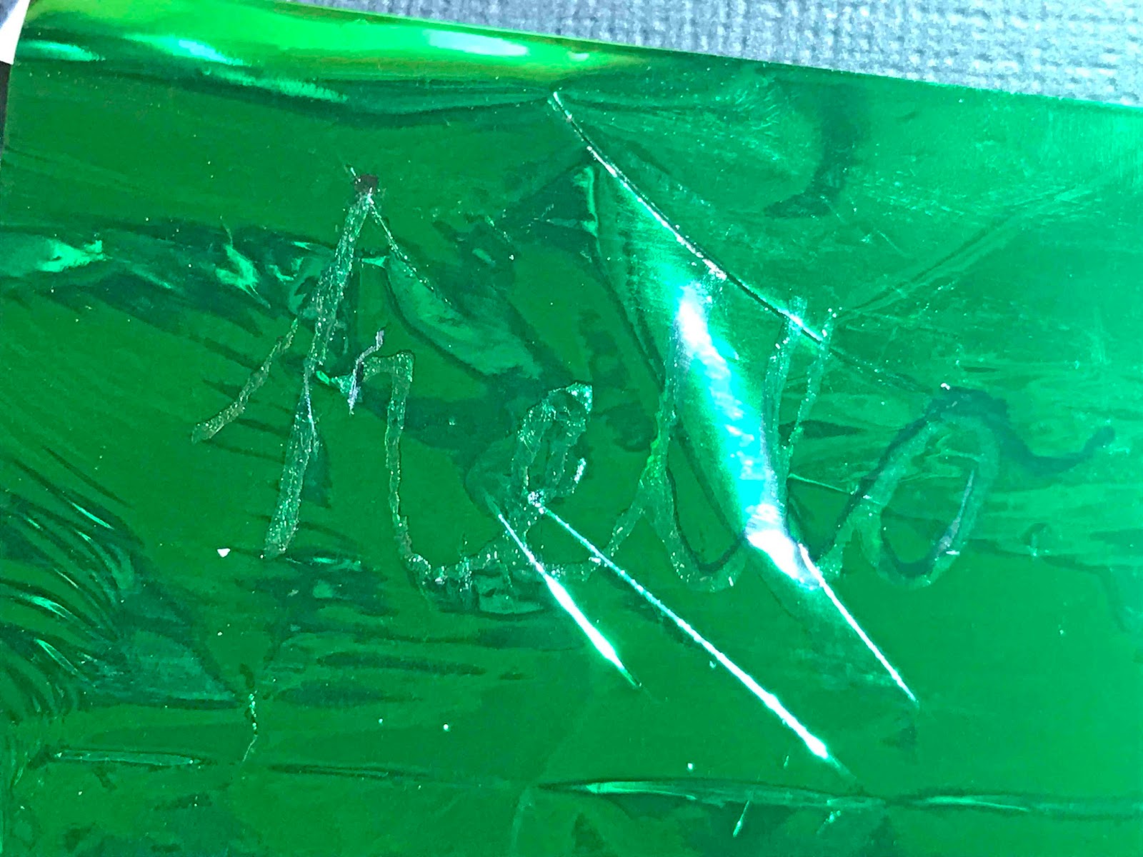 Loki Made It: How to Use A Zig 2 Way Glue Pen with Foil.