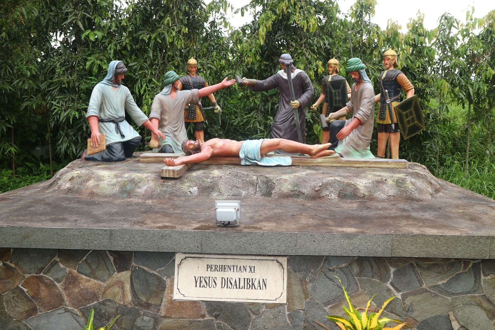 Gua Maria Sendangrejo - Gereja Katolik Paroki Santa Maria - Blitar