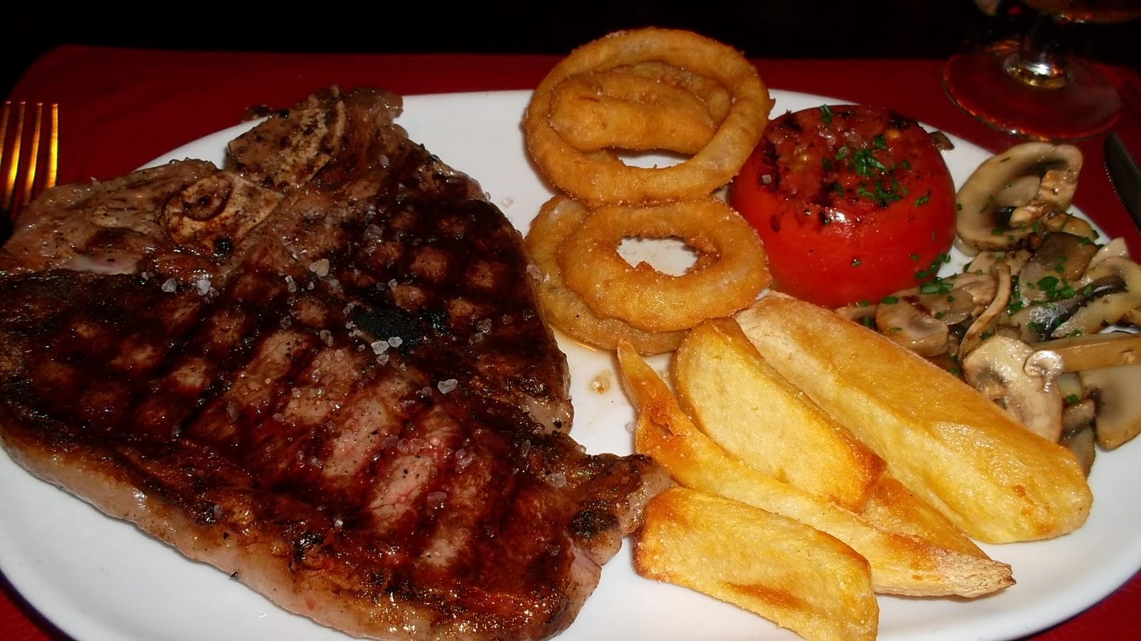 Från Madrid till Himmelen: Engelsk mat till middag medans tjuvarna ...