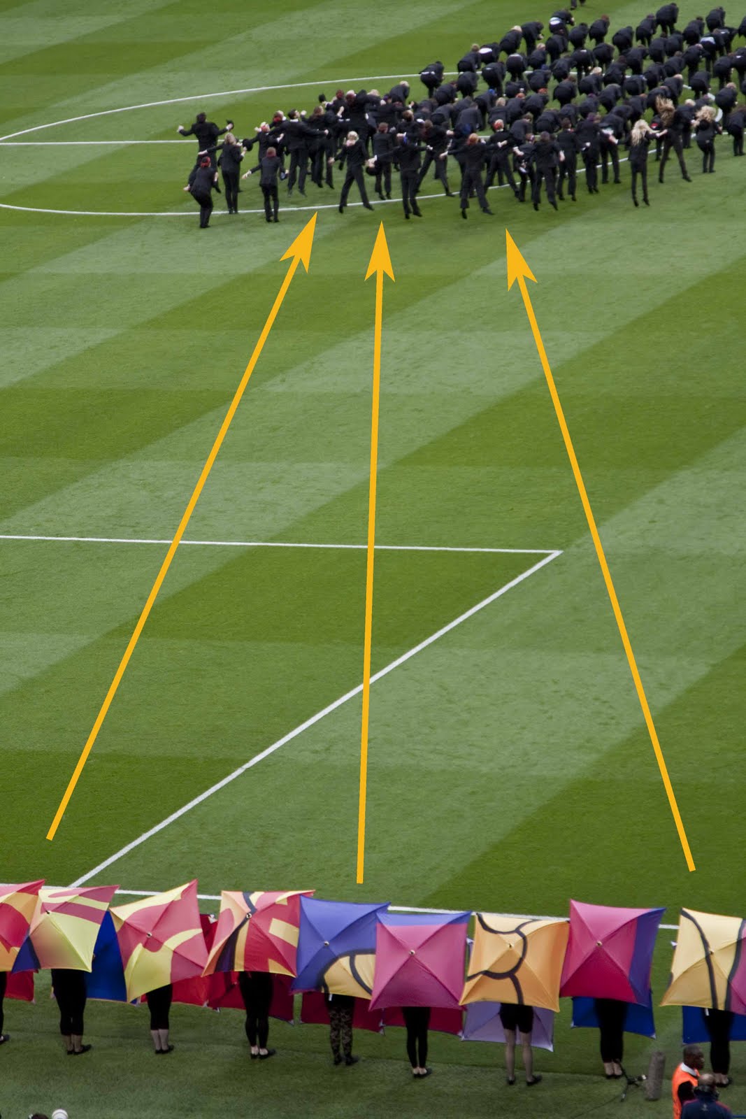 The Art of Photography: Implied lines