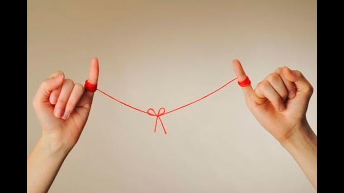 LA LEYENDA DEL HILO ROJO