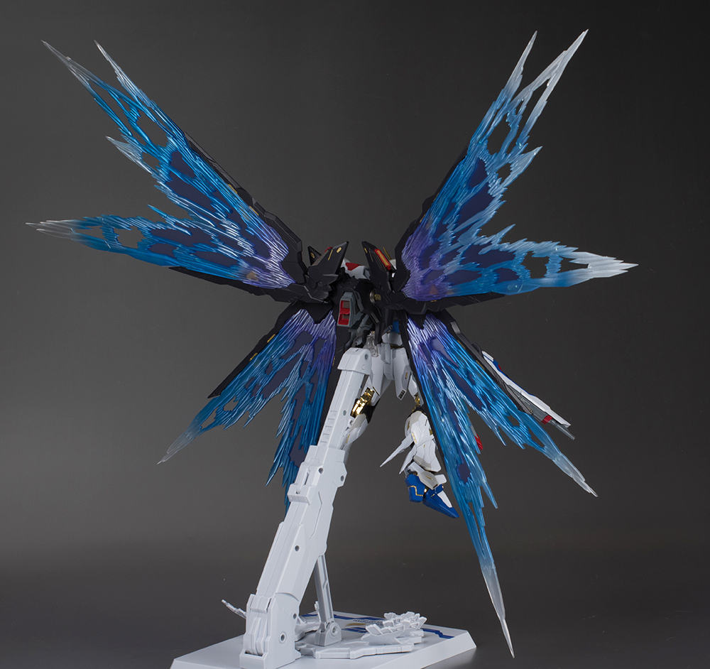 GUNDAM GUY: METAL BUILD Strike Freedom Gundam Wing of Light Effect Part ...