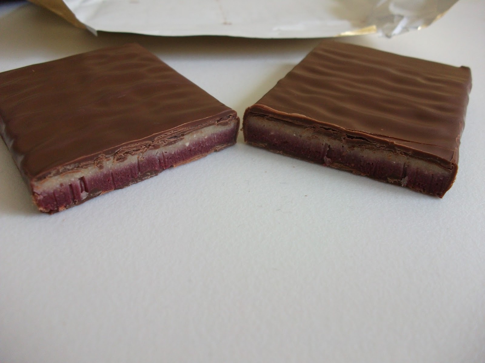 Zotter Raspberry & Coconut Bar (Hand Scooped)