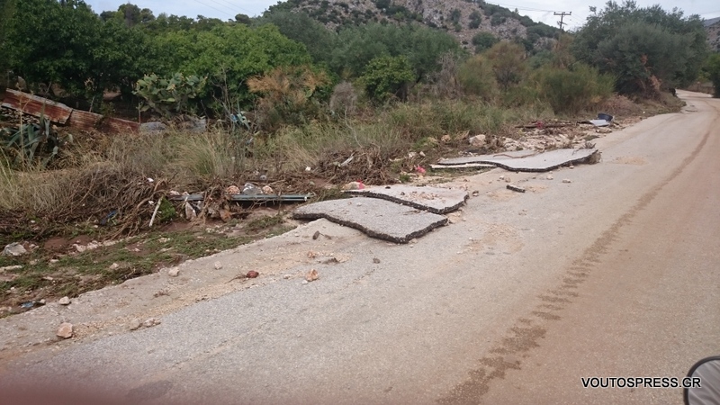 VOUTOSPRESS.GR: 2η μερα απο της Καταστροφες στην Κεφαλονια και ας ...