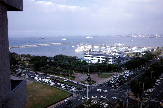 DUDE FOR FOOD: Thank You, Jen: A Holiday Staycation at Hotel Jen Manila