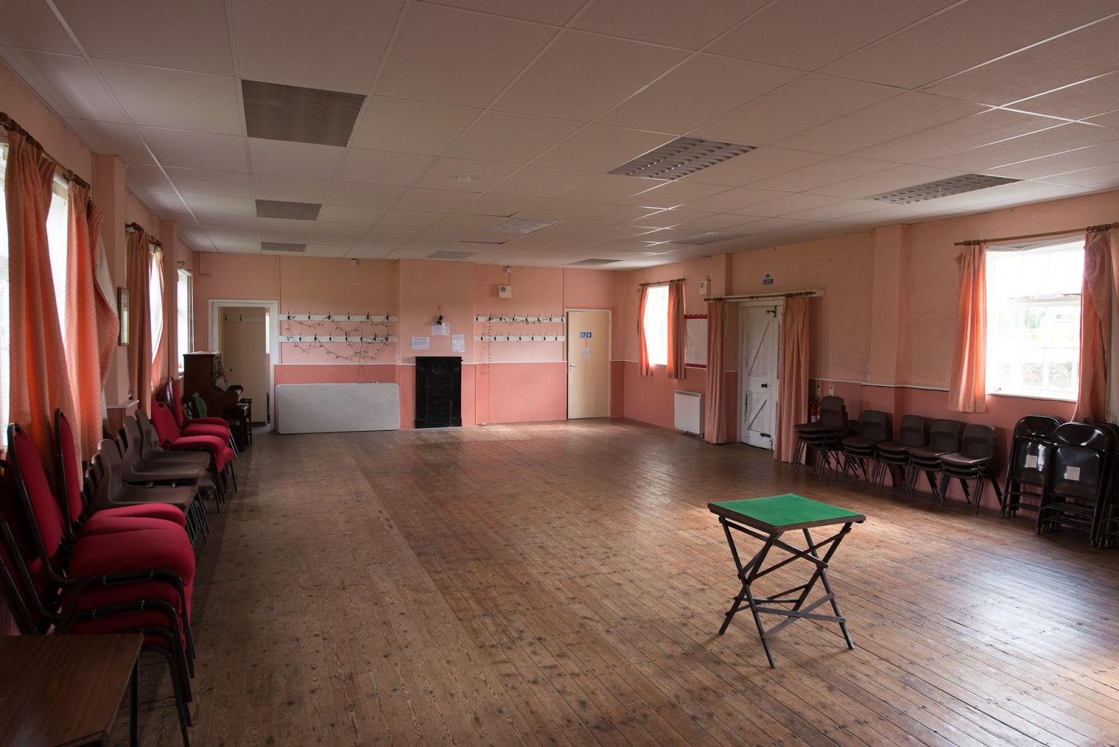 huttons ambo village: January 2017