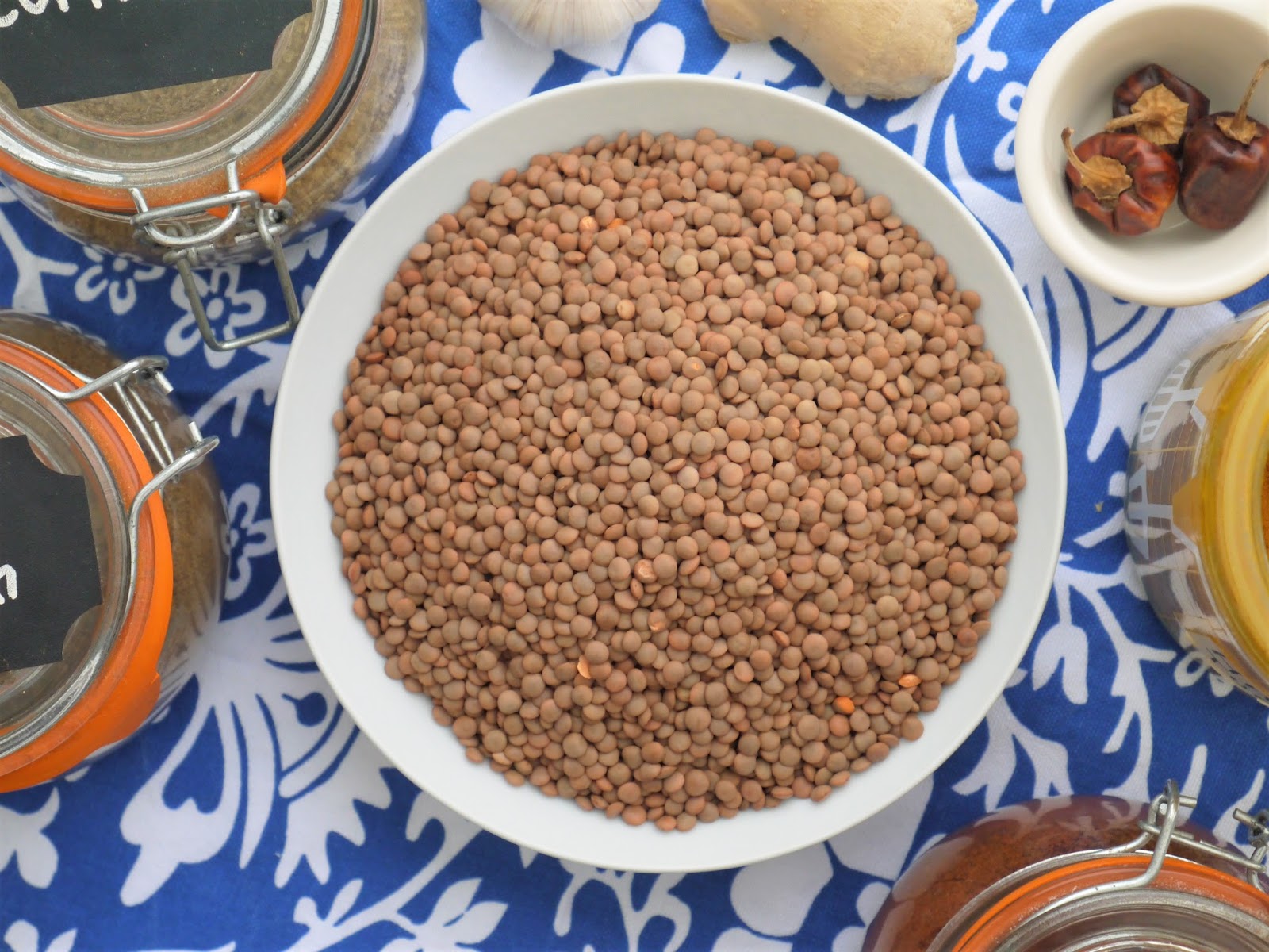 This Muslim Girl Bakes: Brown Daal.
