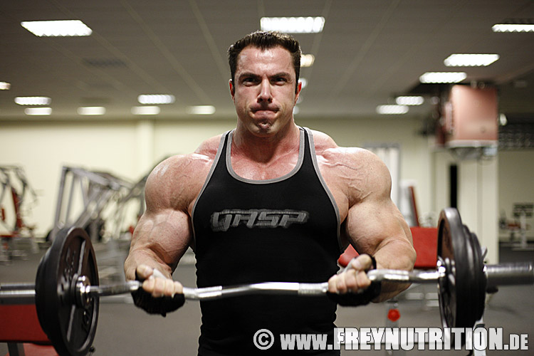 Fucken Hot Sexy Men: Big bodybuilder Andreas Frey