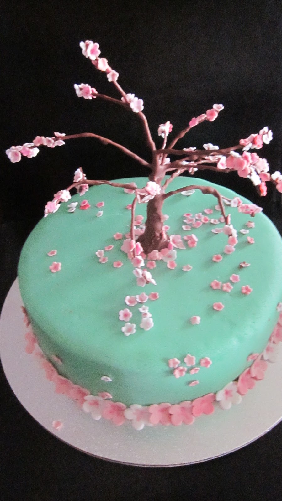 Deb's Cakes and Cupcakes: Cherry Blossom Cake