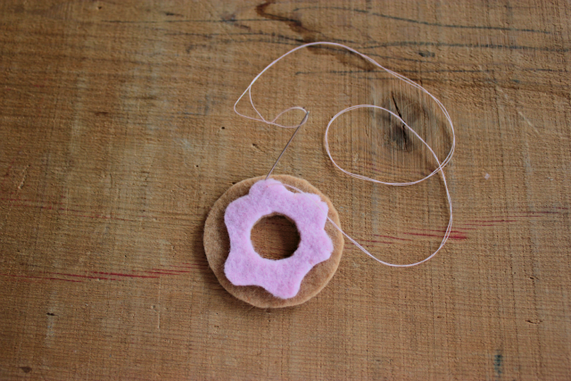 Stelabird: Make It // Donut Keychain