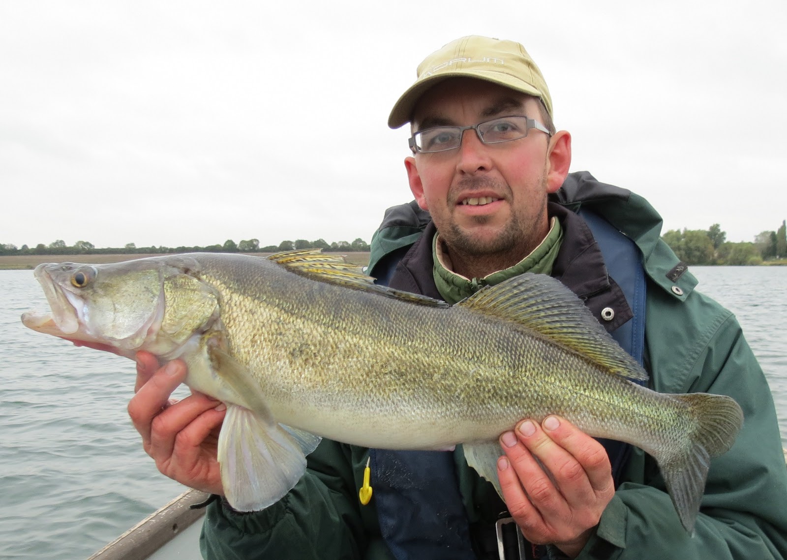 A Specialist Anglers Diary: Big Grafham zander - How's your luck!