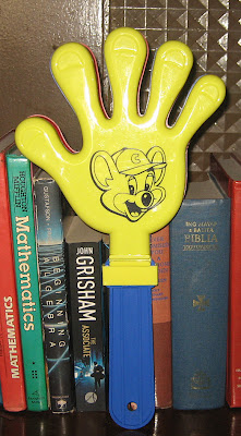 Percy's Fast Food Toy Stories : Clapper - Chuck E Cheese