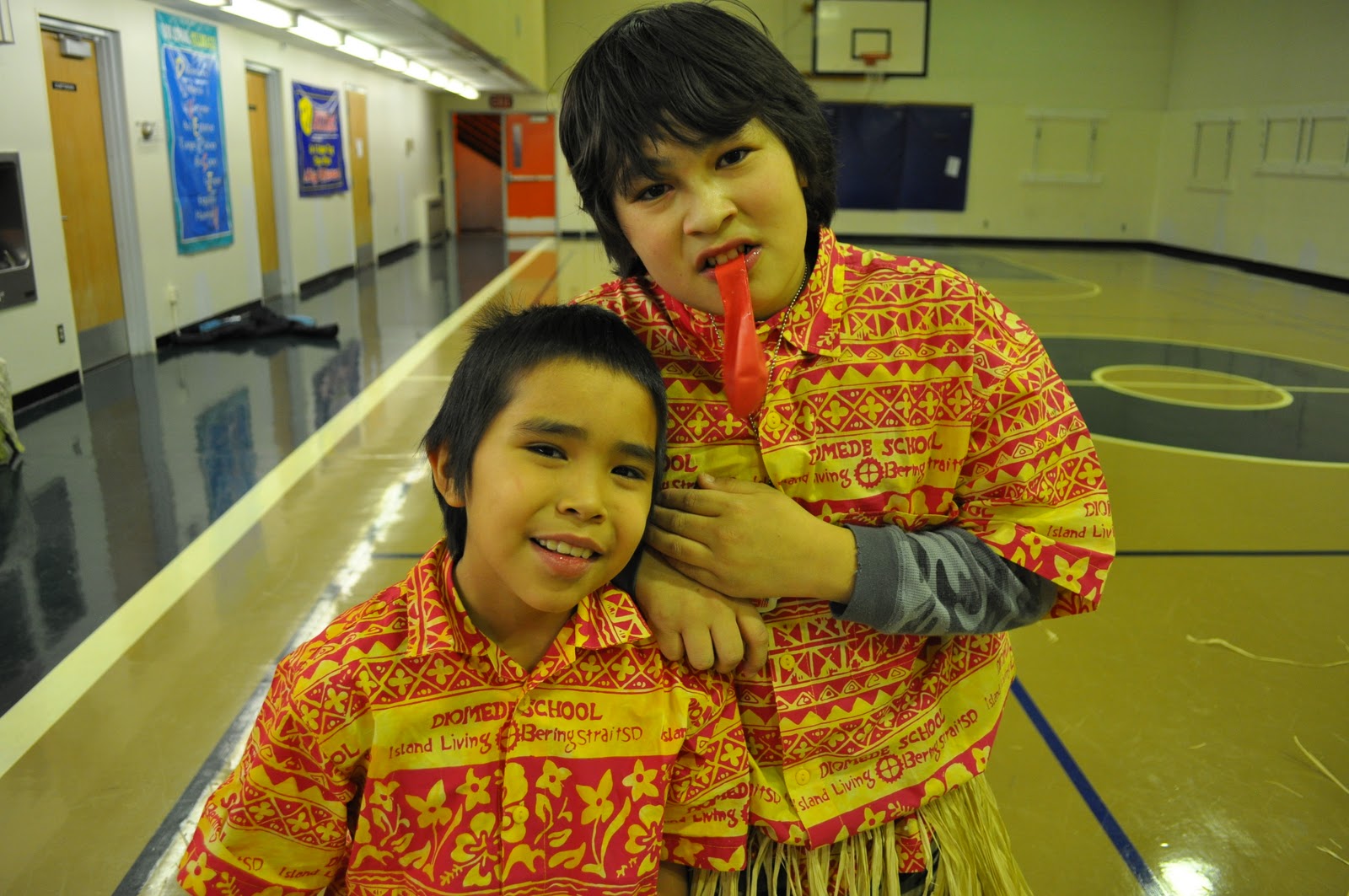 ¶ snow & mist: island living. valentine's day. oogruk!