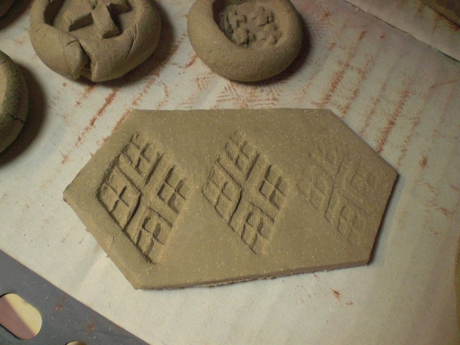Mabel Lowman Art: Ceramics: using plaster stamps
