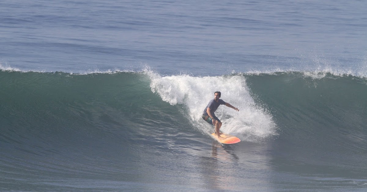 StoreYourBoard Blog: Tips for Surfing Backside | Nailing Backside Waves