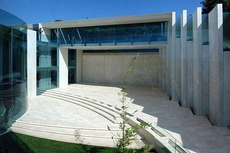 WORTH A MENTION: The Razor House In La Jolla, CA | THE AMERICAN MAN$ION