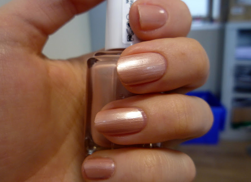 My Beauty Island - Blog beauté: Tea & Crumpets by Essie