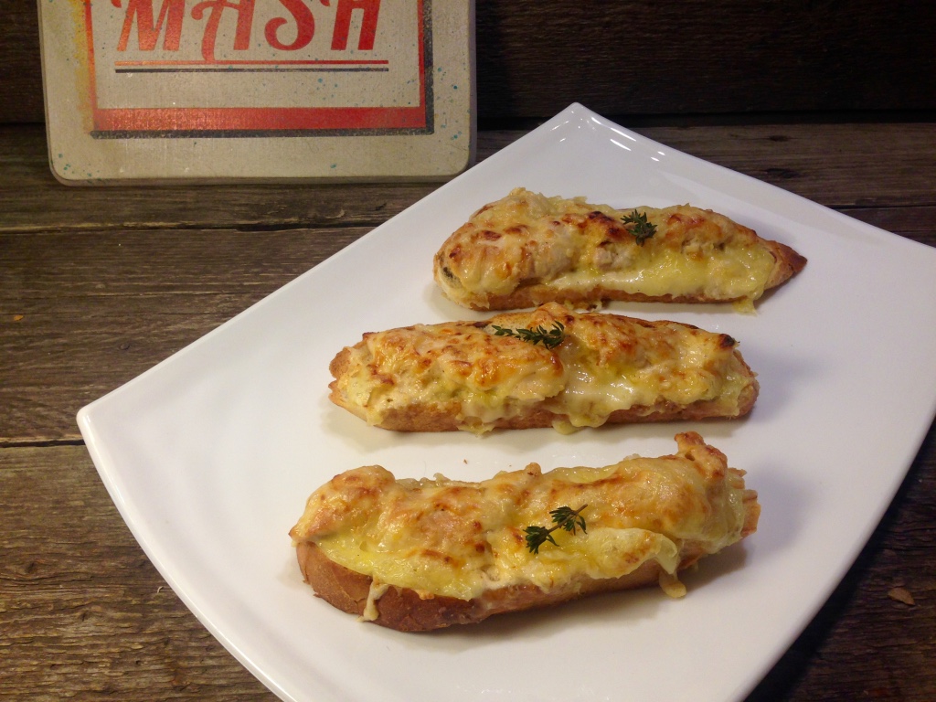 Запечени сандвичи с пилешко филе и ементал - Mish-Mash