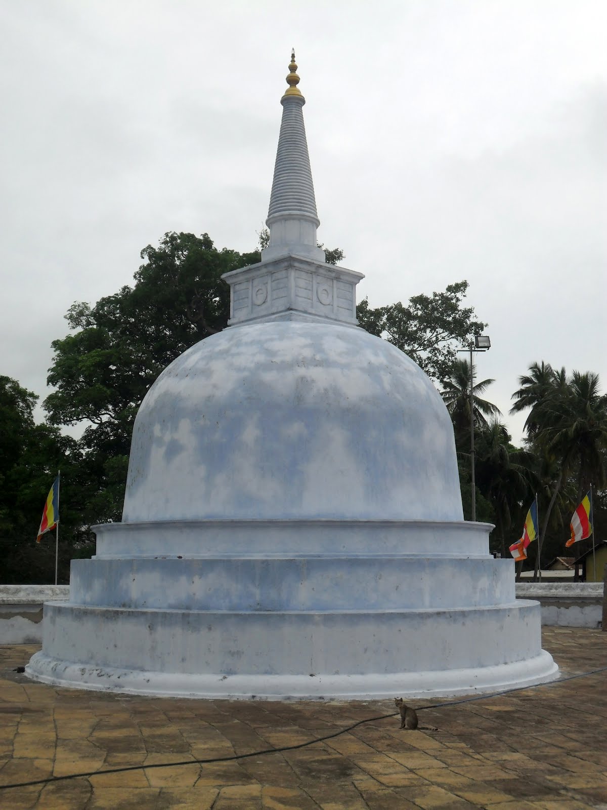 Freelance Flaneur: The fresh prince of bell stupas