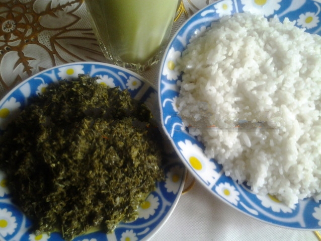 Jinsi ya Kupika Kisamvu cha Nazi - Bwana Msosi