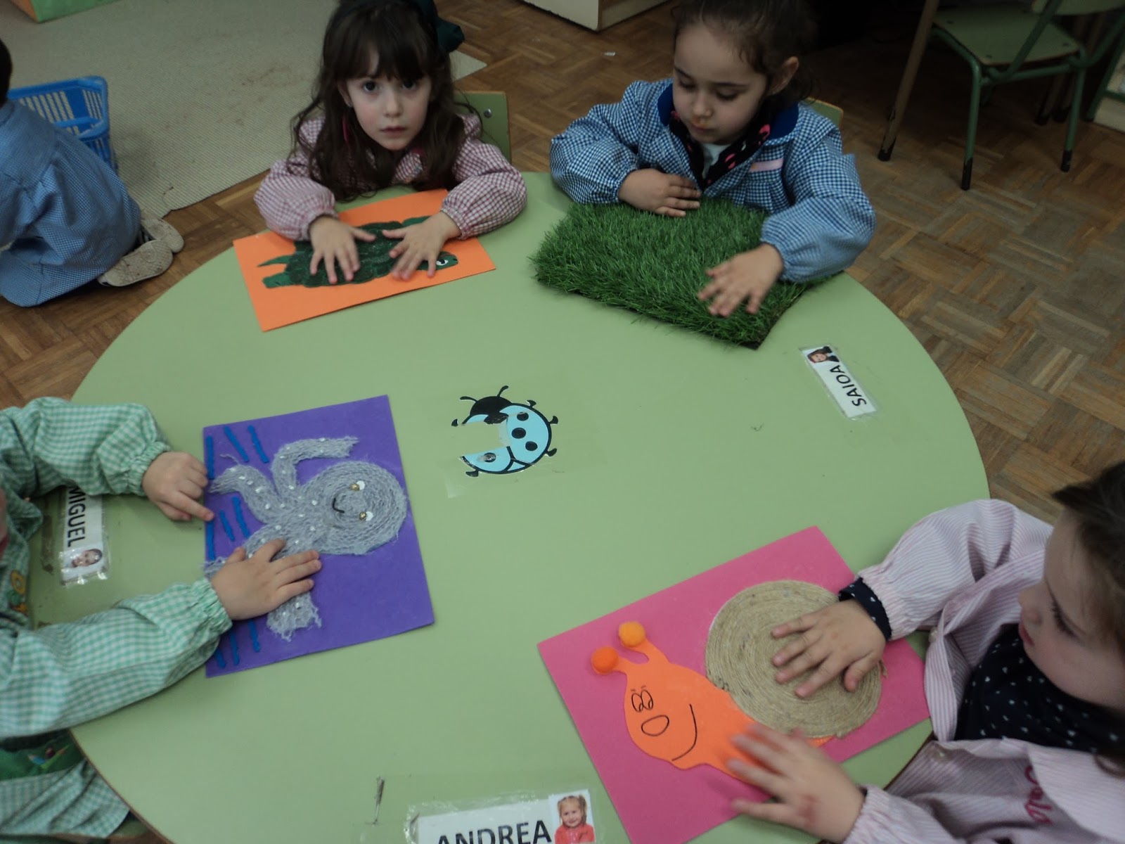 INFANTIL 5 AÑOS B ... : EXPLORAMOS TEXTURAS