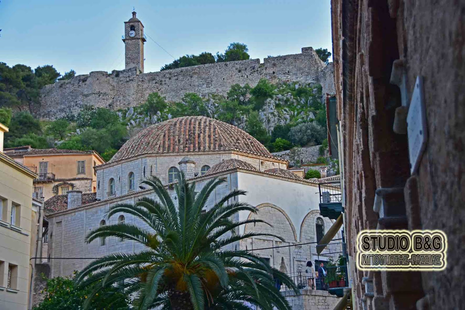 Φωτογραφία: Η ΠΡΩΤΗ ΒΟΥΛΗ ΤΩΝ ΕΛΛΗΝΩΝ ΣΤΟ ΝΑΥΠΛΙΟ!