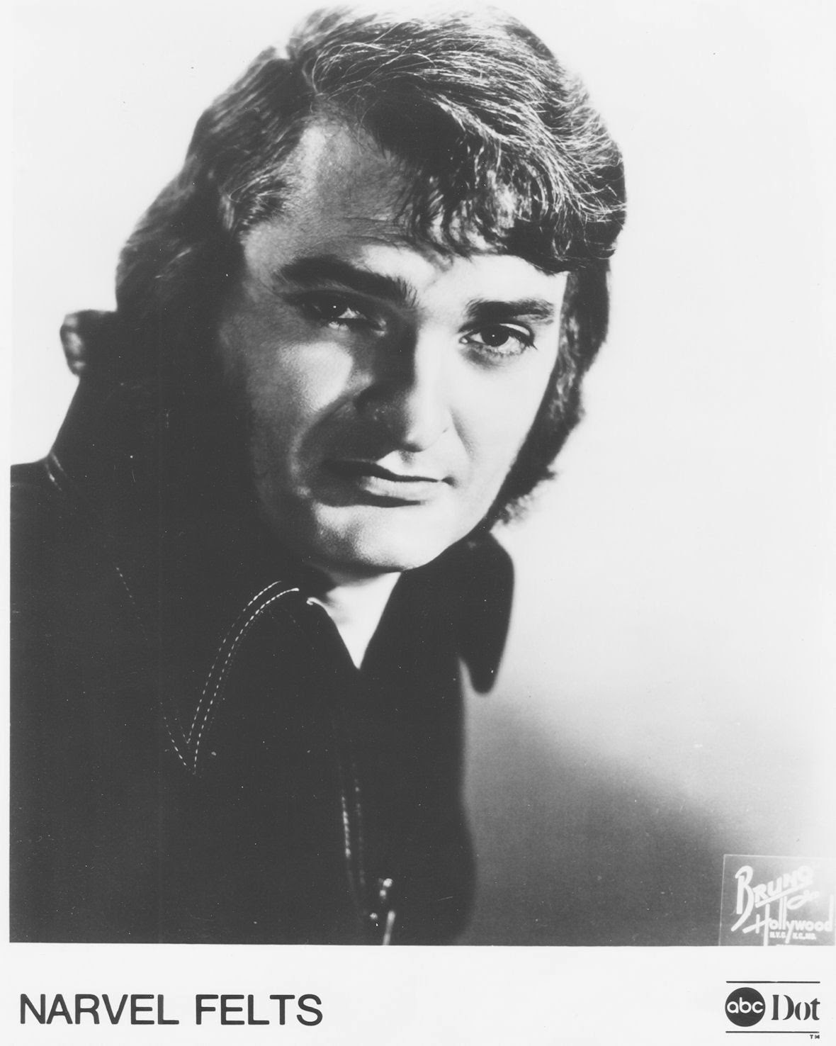 2 or 3 lines (and so much more): Narvel Felts – "Slip Away" (1975)