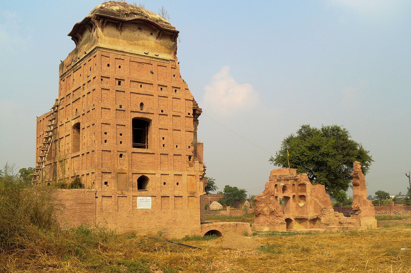 Jahaz Haveli, Punjab - steeped in Sikh history - Navrang India