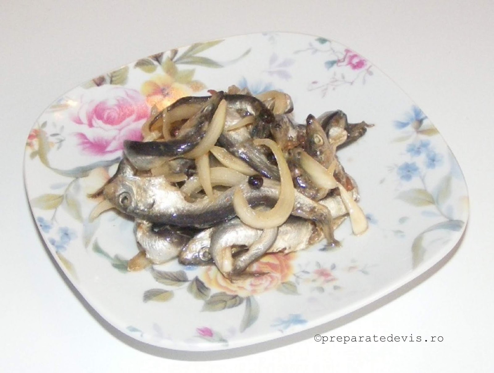 Sprot sarat marinat | Preparatedevis.ro