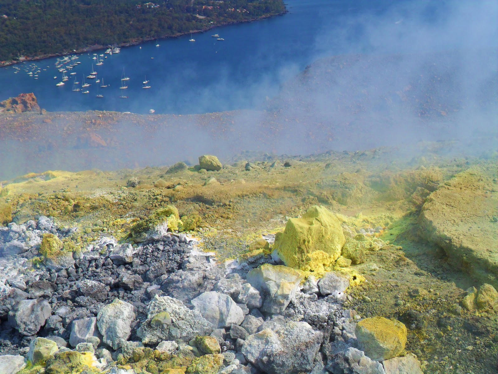 blog de viajes : Isola di Vulcano blog sicilia , Vulcano island ...