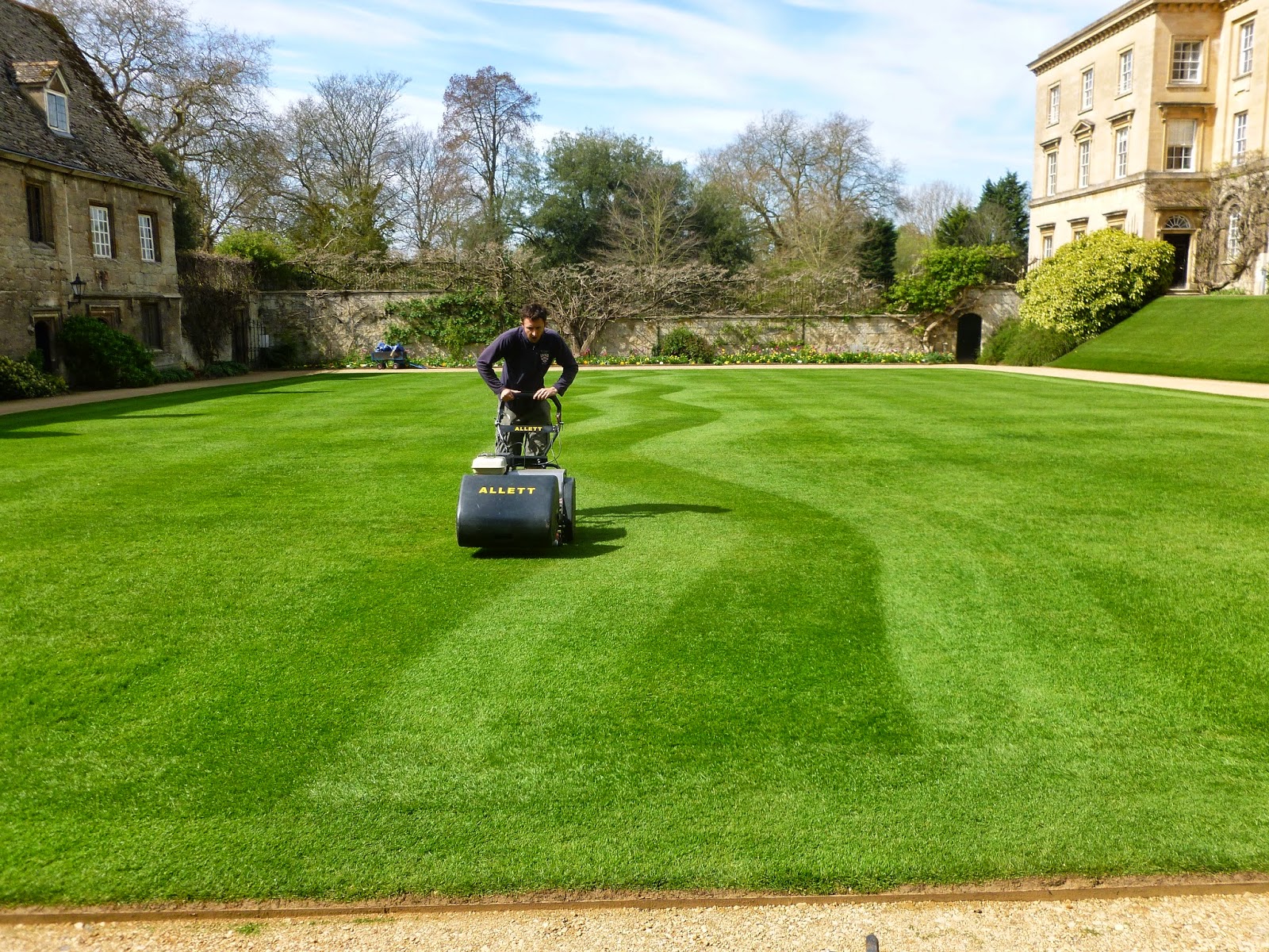 Worcester College Gardeners 2009-2018: Creating A New Pattern On The ...