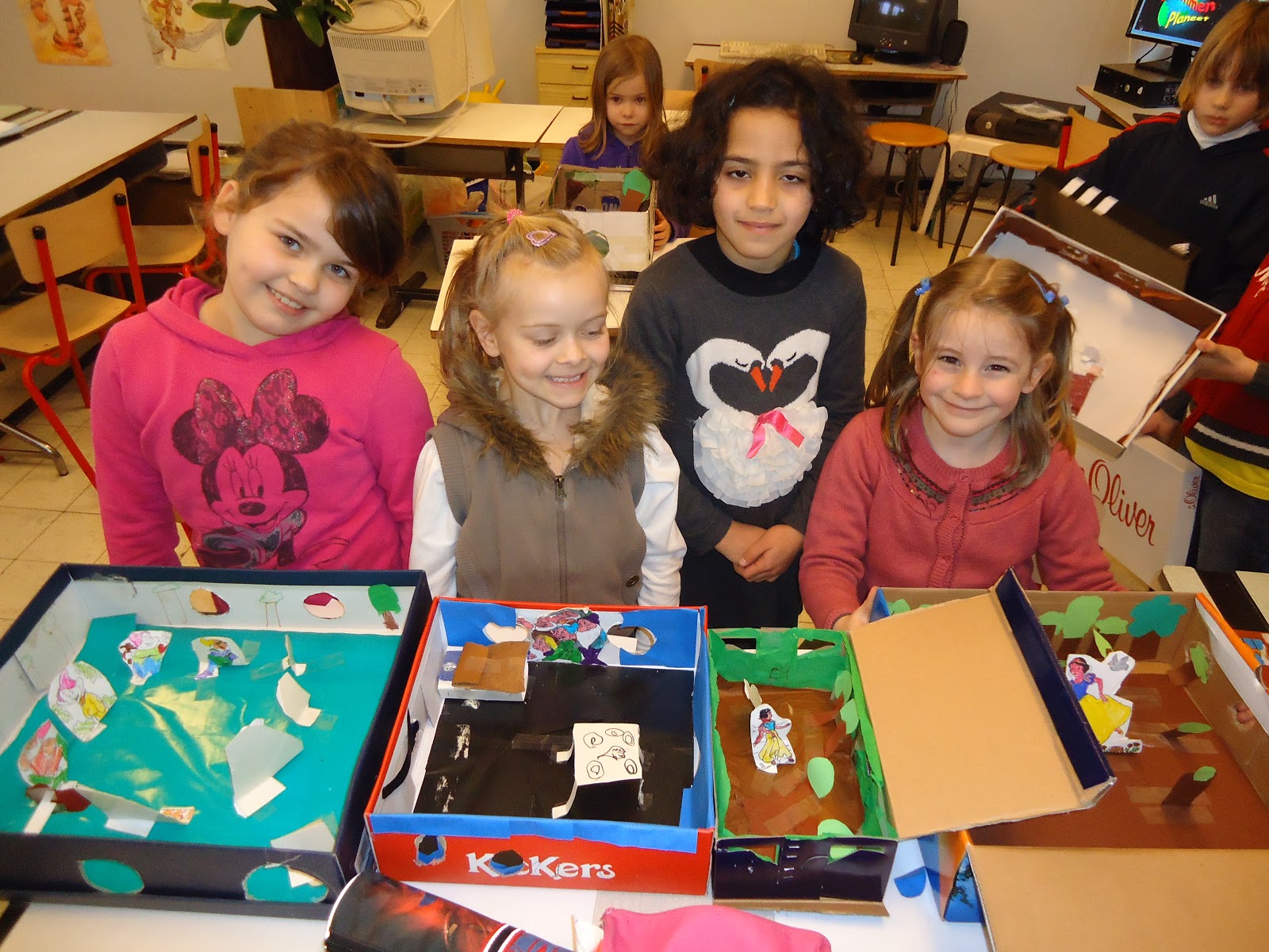 DE TWEEDE JAARTJES: Een kijkdoos rond sprookjes maken