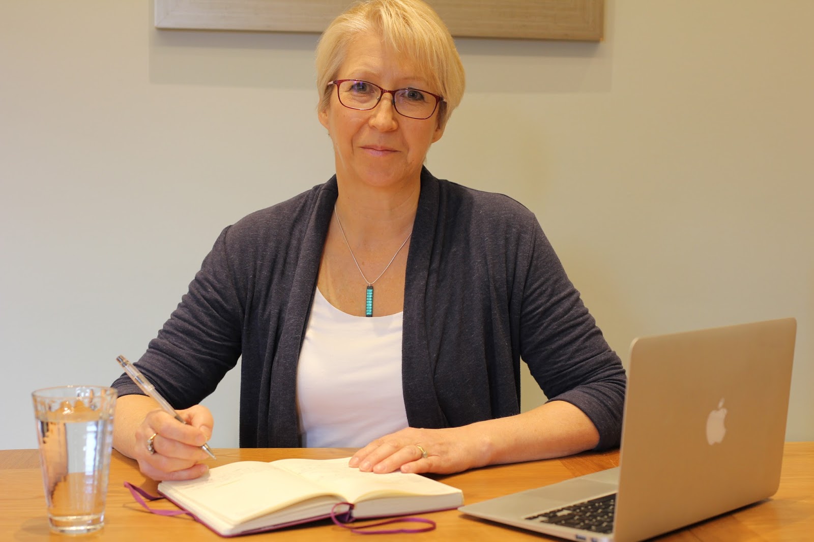 Writers Review: Guest review by Nicola Morgan: A GOD IN RUINS by Kate ...